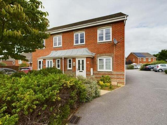 2 Bedroom Semi detached House For Sale In Highfields