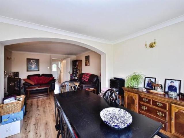 2 bedroom semi detached house for sale in Highview Close, Maidstone, ME15