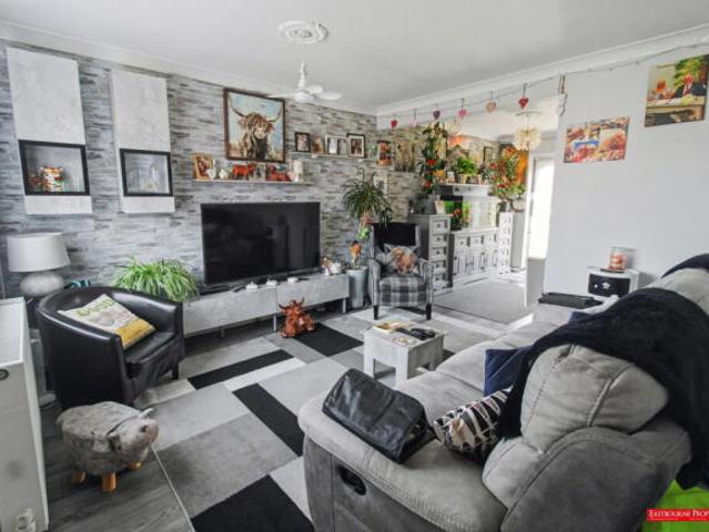 2 bedroom semi detached house for sale in Honeysuckle Close, Eastbourne, BN23 8DA, BN23