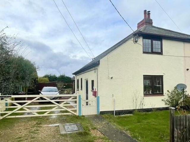 2 Bedroom Semi detached House For Sale In Holbeach