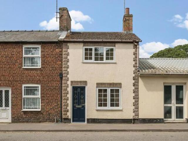 2 Bedroom Semi detached House For Sale In Holbeach, Lincolnshire