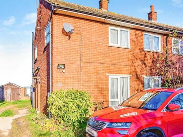 2 Bedroom Semi detached House For Sale In Holbeach St. Johns