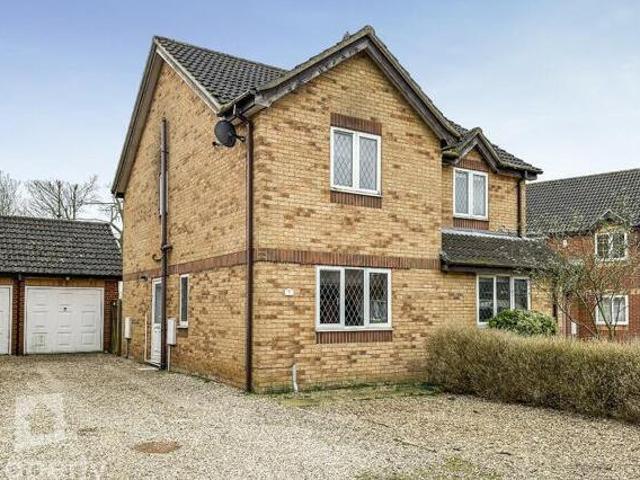 2 Bedroom Semi detached House For Sale In Horsford