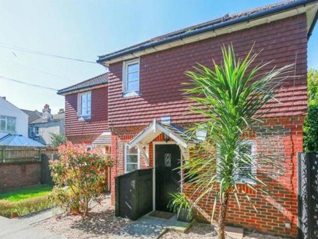 2 Bedroom Semi detached House For Sale In Hove, East Sussex