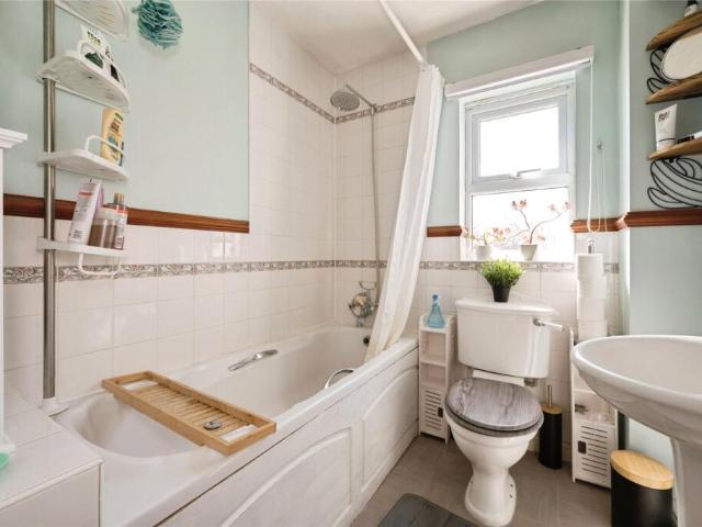 2 bedroom semi detached house for sale in Hulton Close, SOUTHAMPTON, Hampshire, SO19