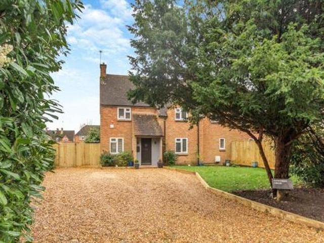2 Bedroom Semi detached House For Sale In Hyde Heath