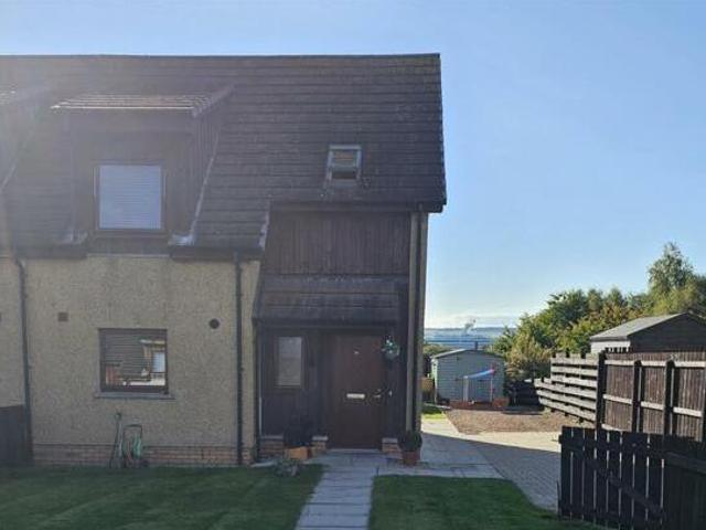 2 Bedroom Semi detached House For Sale In Invergordon
