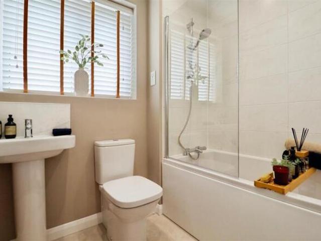 2 bedroom semi detached house for sale in Kings Drive, Cardiff, CF3