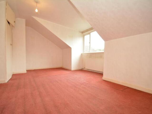 2 bedroom semi detached house for sale in Kingsheath Avenue, Rutherglen, Glasgow, South Lanarkshire, G73