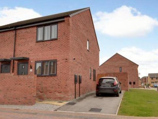 2 Bedroom Semi detached House For Sale In Kingswood