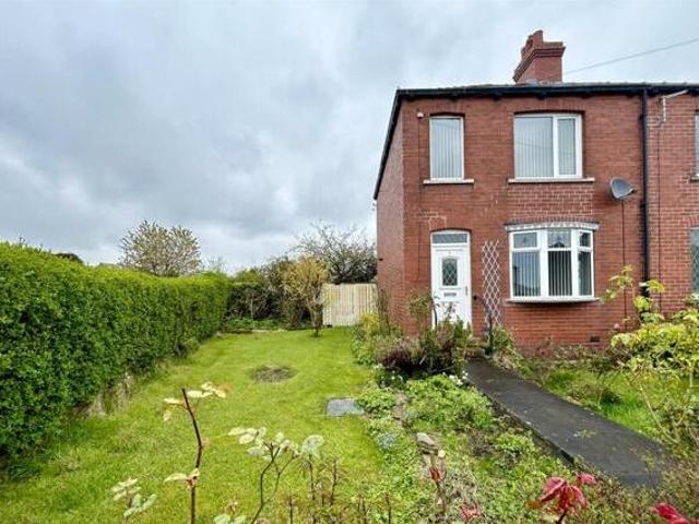 2 Bedroom Semi detached House For Sale In Kirkburton