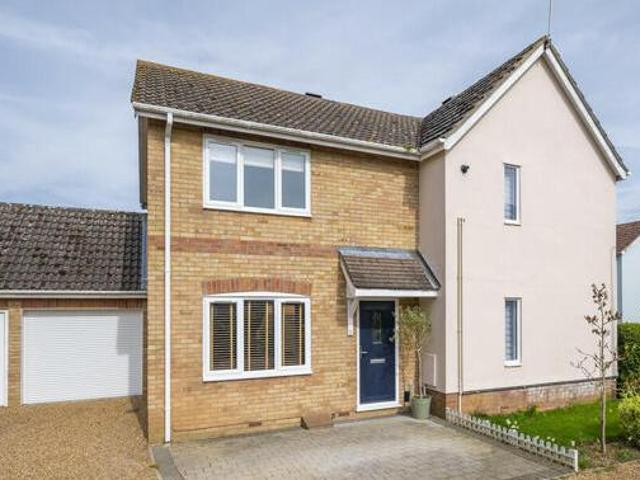 2 Bedroom Semi detached House For Sale In Leavenheath