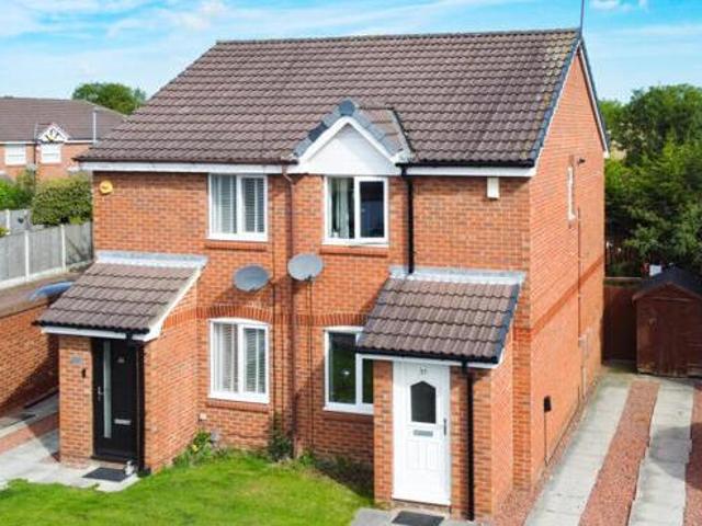 2 Bedroom Semi detached House For Sale In Leeds