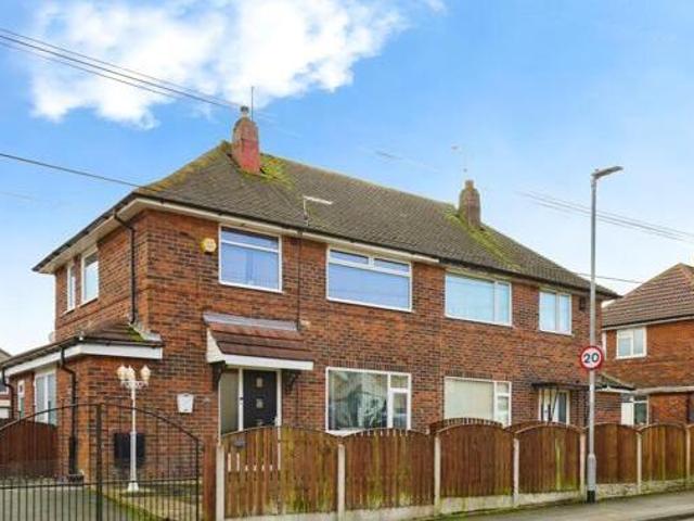 2 Bedroom Semi detached House For Sale In Leeds
