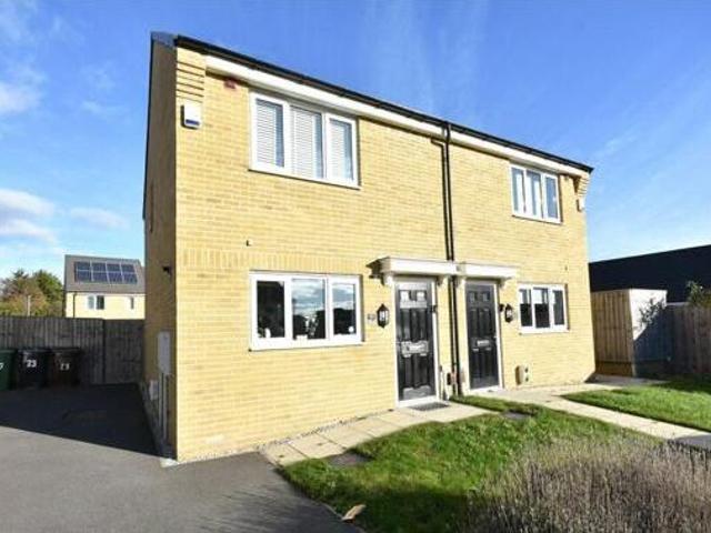 2 Bedroom Semi detached House For Sale In Leeds