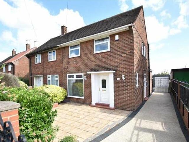 2 Bedroom Semi detached House For Sale In Leeds