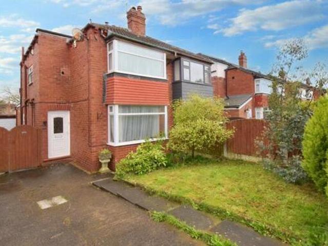 2 Bedroom Semi detached House For Sale In Leeds