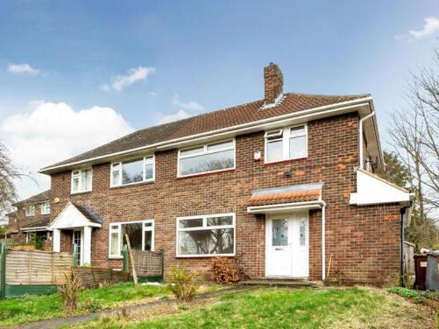 2 Bedroom Semi detached House For Sale In Leeds