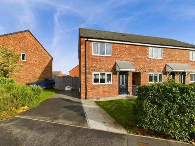 2 Bedroom Semi detached House For Sale In Leeds