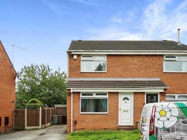 2 Bedroom Semi detached House For Sale In Leeds