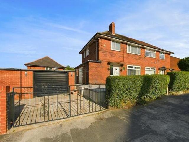 2 Bedroom Semi detached House For Sale In Leeds