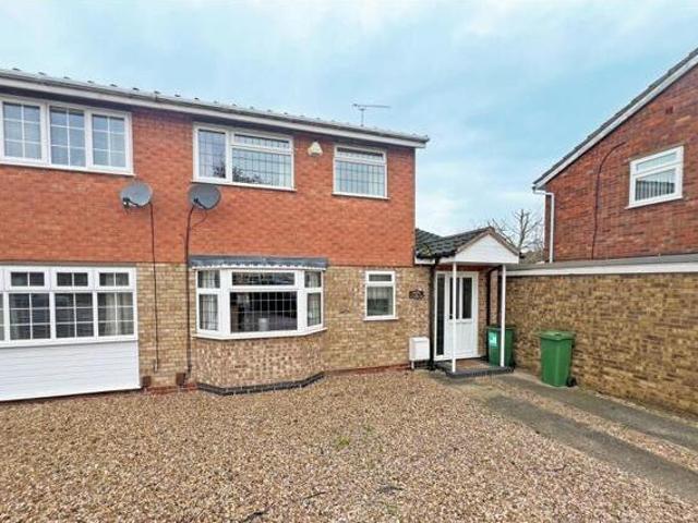 2 Bedroom Semi detached House For Sale In Leicester