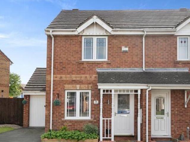 2 Bedroom Semi detached House For Sale In Leicester