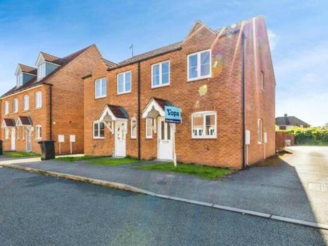 2 Bedroom Semi detached House For Sale In Lincoln