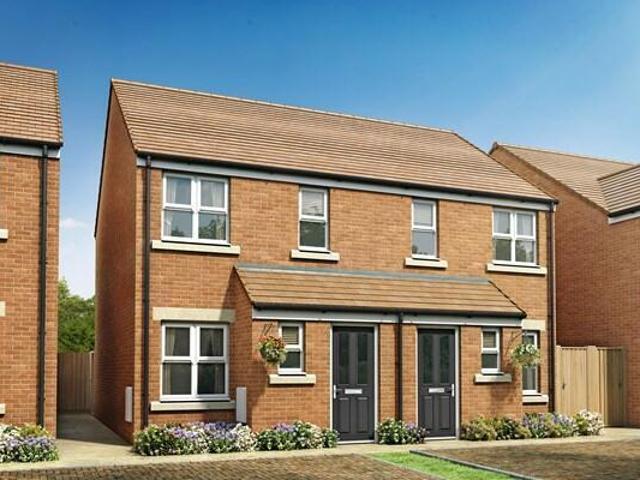 2 Bedroom Semi detached House For Sale In Little Clacton, Clacton
