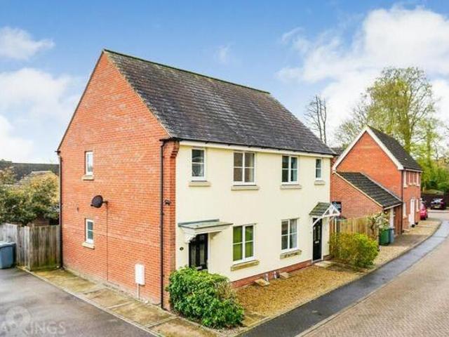 2 Bedroom Semi detached House For Sale In Little Plumstead