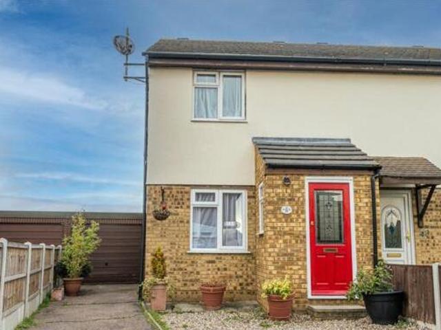 2 Bedroom Semi detached House For Sale In Little Wakering, Essex