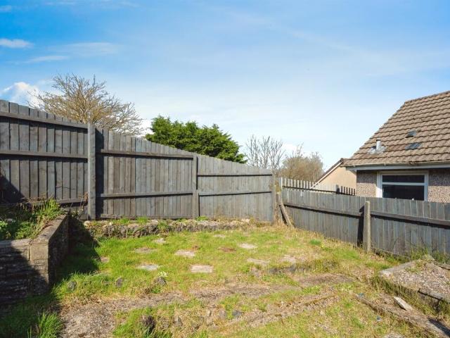 2 bedroom semi detached house for sale in Lon Sawdde, Morriston, Swansea, SA6