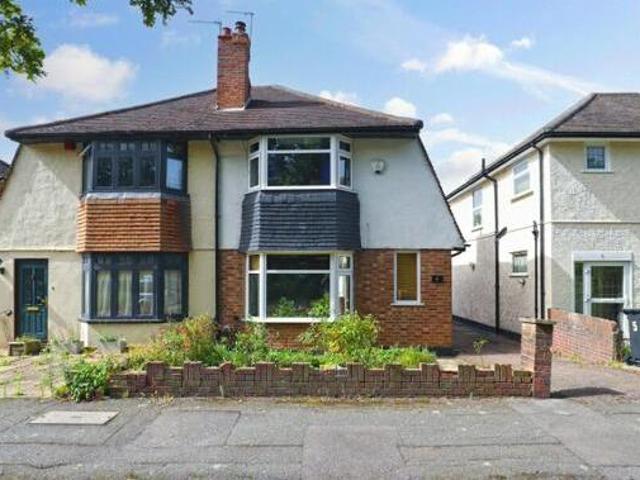 2 Bedroom Semi detached House For Sale In London