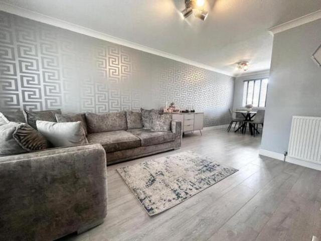 2 bedroom semi detached house for sale in Lochwood Loan, Moodiesburn, Glasgow, North Lanarkshire, G69