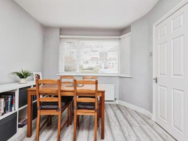 2 bedroom semi detached house for sale in Lower White Road, Quinton, Birmingham, B32