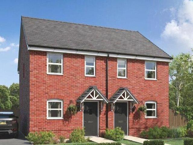 2 Bedroom Semi detached House For Sale In Lyde Green