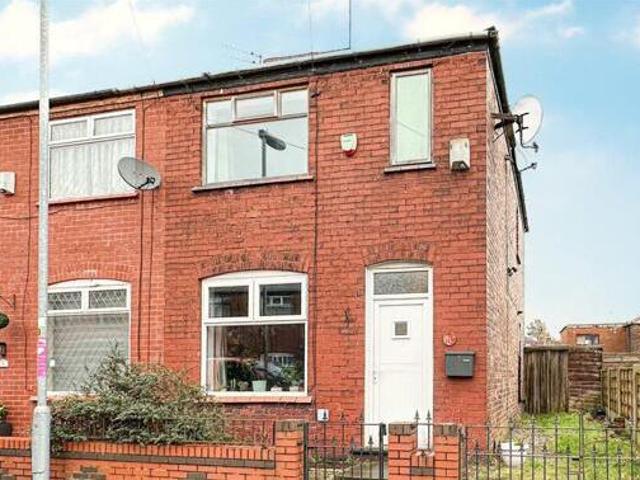 2 Bedroom Semi detached House For Sale In Manchester, Greater Manchester