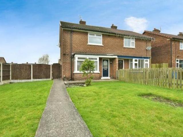 2 Bedroom Semi detached House For Sale In Manchester, Greater Manchester