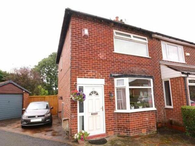 2 Bedroom Semi detached House For Sale In Manchester, Greater Manchester