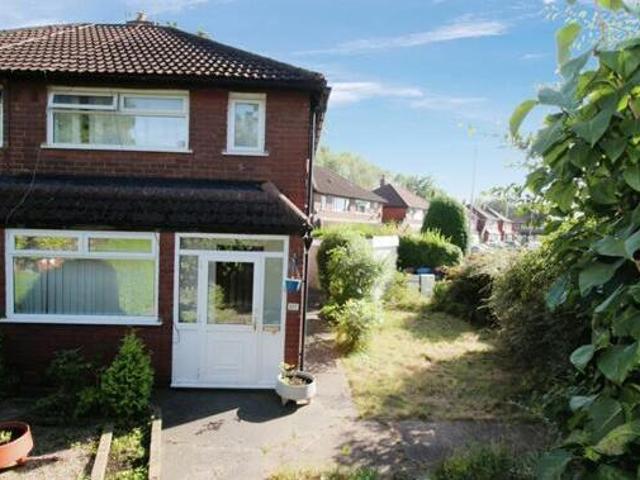 2 Bedroom Semi detached House For Sale In Manchester, Greater Manchester