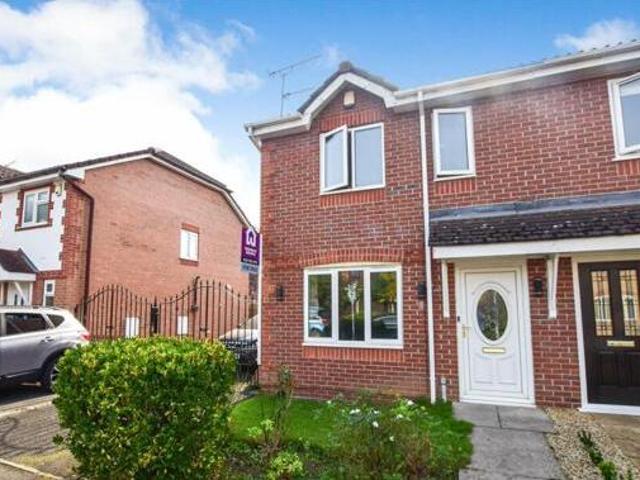 2 Bedroom Semi detached House For Sale In Manchester, Greater Manchester