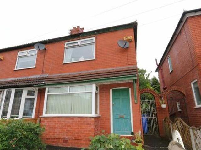 2 Bedroom Semi detached House For Sale In Manchester, Greater Manchester