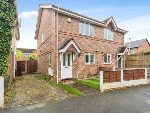 2 Bedroom Semi detached House For Sale In Manchester