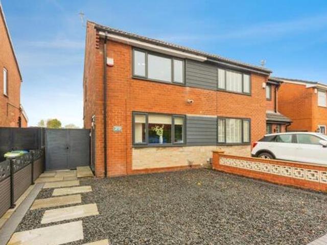 2 Bedroom Semi detached House For Sale In Manchester