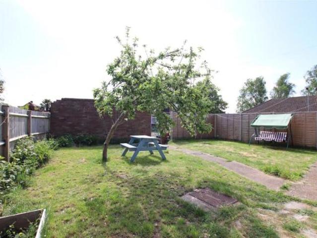 2 bedroom semi detached house for sale in Mandrake Close, Alphington, Exeter, EX2