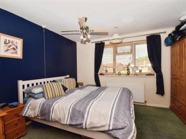 2 bedroom semi detached house for sale in Mablowe Field, Wigston, Leicestershire, LE18