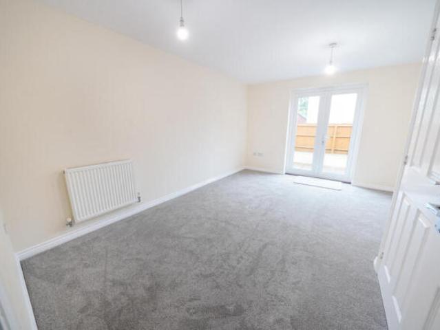 2 bedroom semi detached house for sale in Marcroft Road, Swansea, SA1