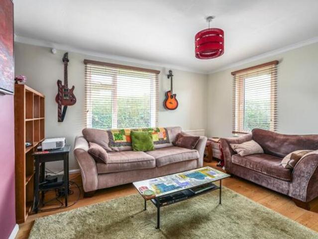 2 bedroom semi detached house for sale in Merton Road South, Reading, Berkshire, RG2 8AX, RG2
