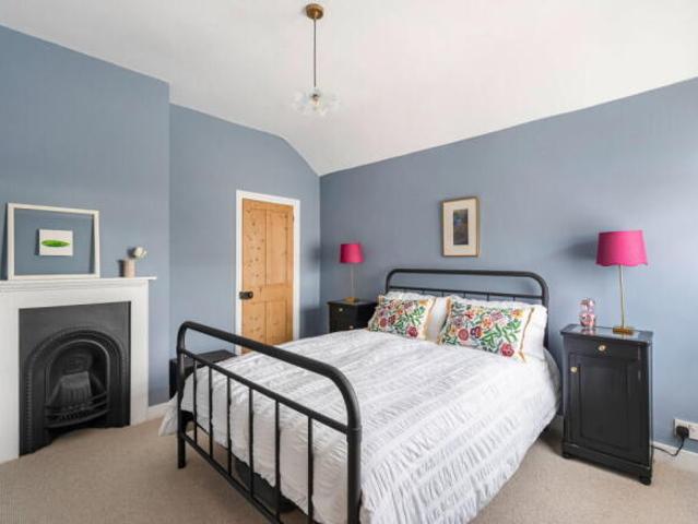 2 bedroom semi detached house for sale in Millmead Terrace, Guildford, GU2