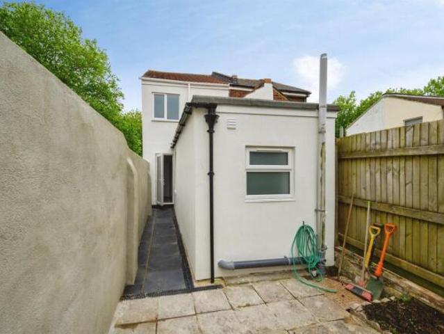 2 bedroom semi detached house for sale in Mills Road, Portsmouth, PO2